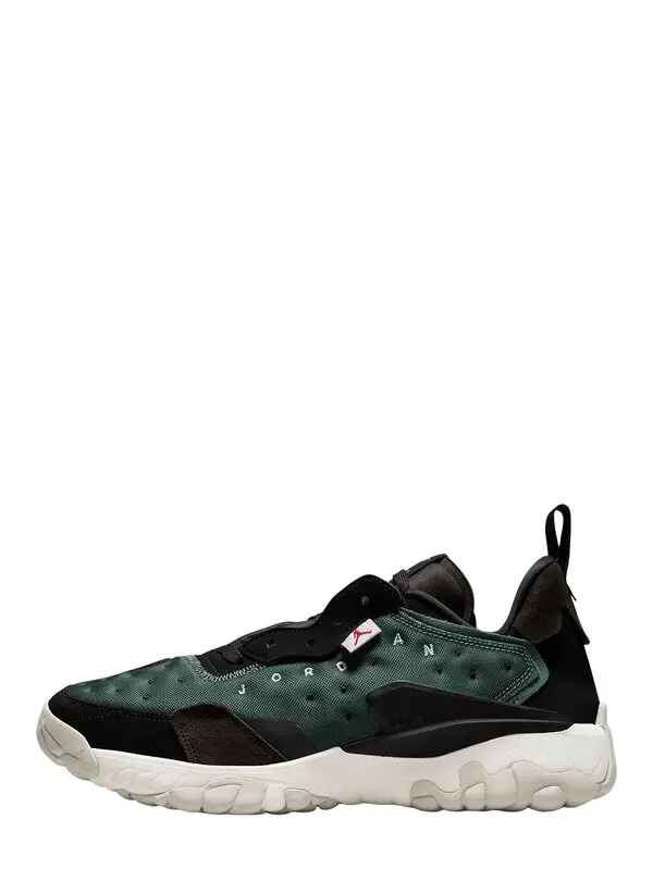 JORDAN Delta 2 Low Top Sneakers - Black/green