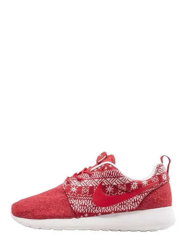 Nike Roshe One 'christmas Sweater' Low Top Sneakers - Red/white