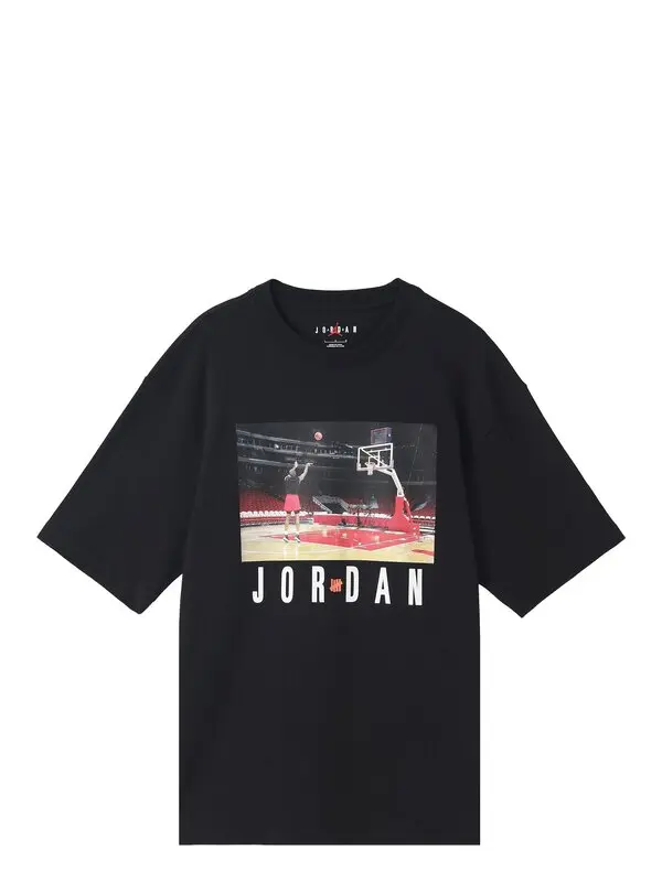 JORDAN X Undefeated T-shirt Asia Sizing - Black