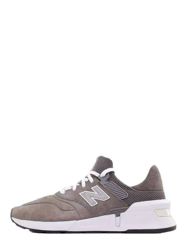 NEW BALANCE X Comme Des Garçons Homme 997s Sneakers - Brown/white