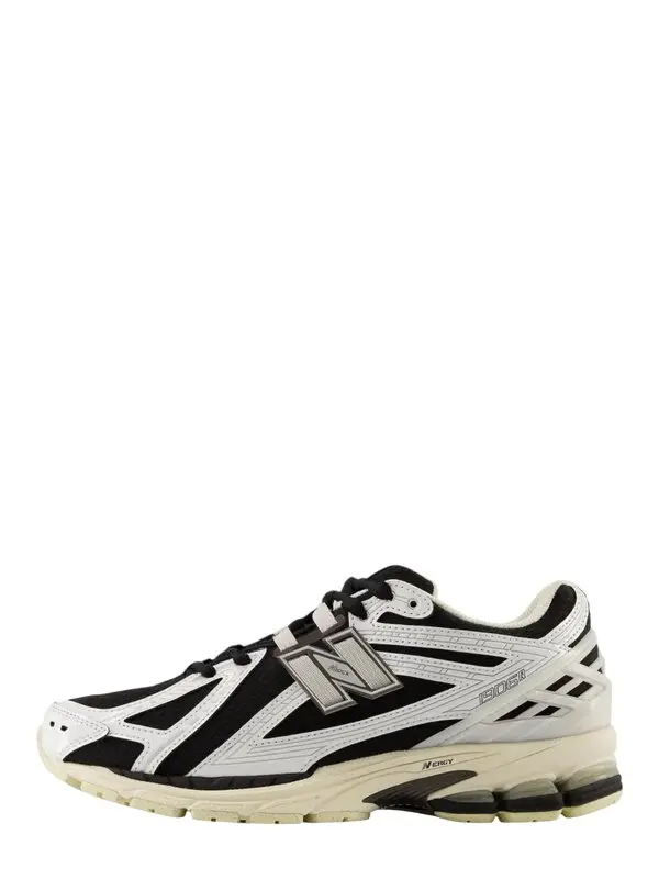 NEW BALANCE 1906r Sneakers - White/black