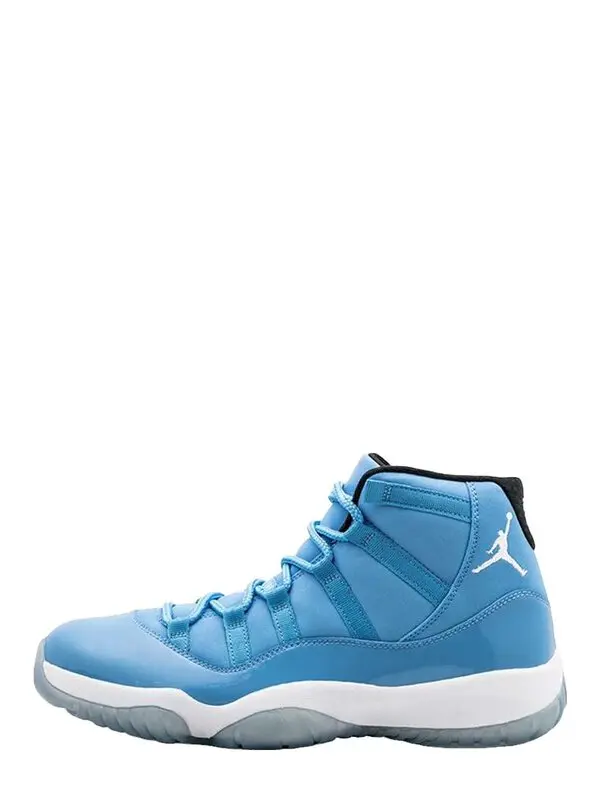 JORDAN Retro 'pantone - Blue
