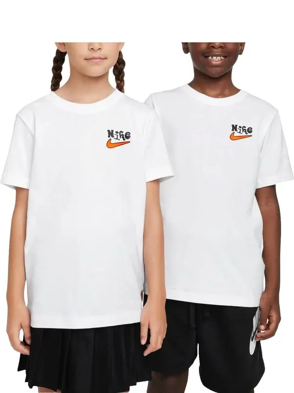 Nike Graphic T-shirt - White
