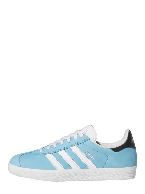 Adidas X The Mnufc Gazelle Adv 'familia' Sneakers - Light Blue/white/black