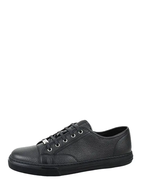 Gucci Pebbled Nappa Leather Low-top Sneakers - Black