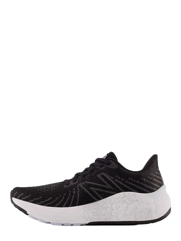 NEW BALANCE Fresh Foam X Vongo V5 - Black/white