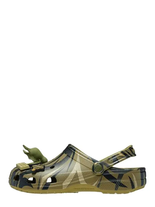 CROCS X Clot Classic Clog - Aloe