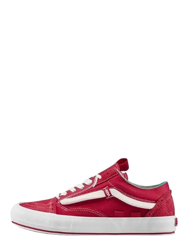 VANS Old Skool Cap Lx 'regrind' Low Top Sneakers - Red/white