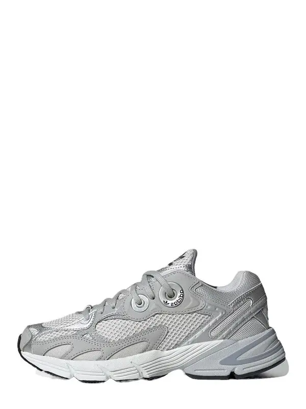 Adidas Astir "triple Grey" Sneakers - Gray/silver
