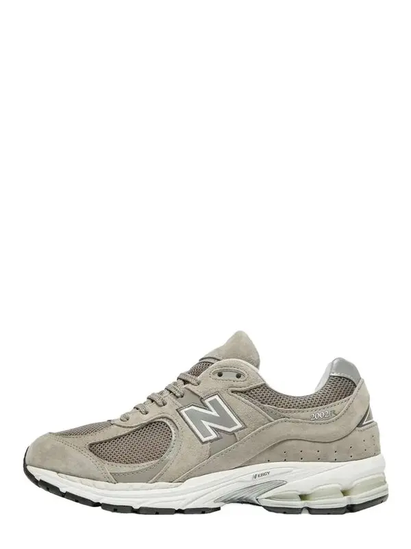 NEW BALANCE 2002r Sneakers - Grey