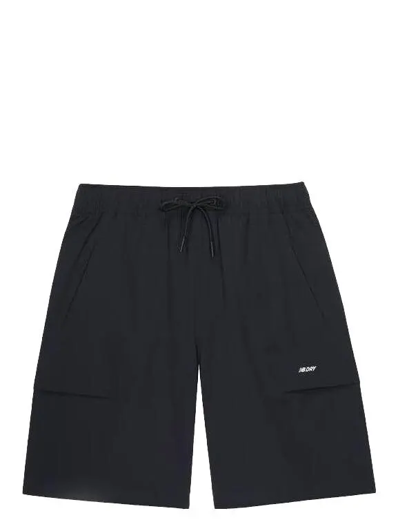 NEW BALANCE Classic Cargo Shorts - Black