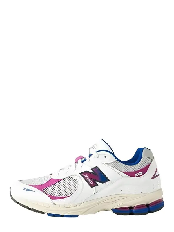 NEW BALANCE 2002r Sneakers - White/blue