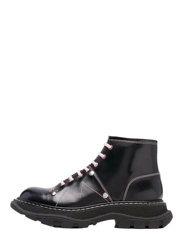 Alexander McQueen Contrast Stitch Tread Lace Up Boots - Black/pink
