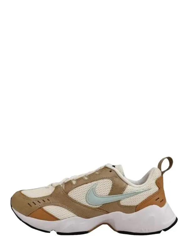 Nike Heights Sneakers - Sail/tan