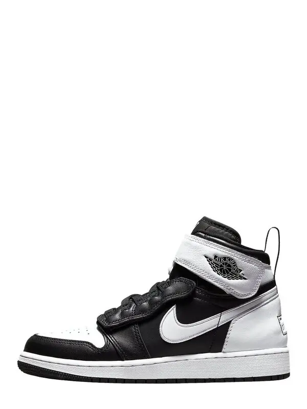 JORDAN 1 High Flyease - Black/white