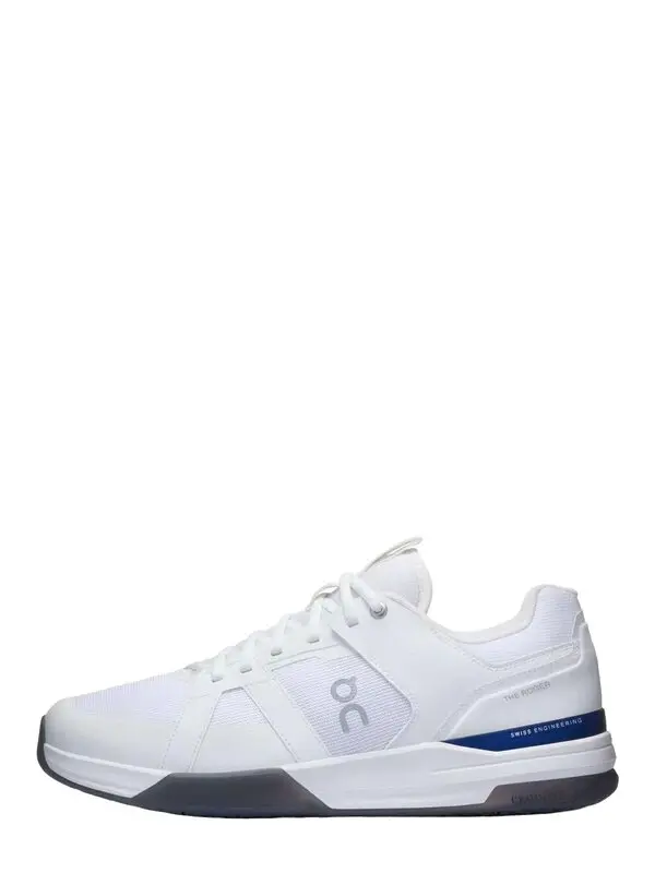 On The Roger Clubhouse Pro Sneakers - White/eclipse