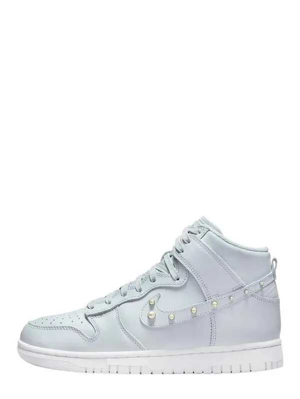 Nike Dunk High Se Embellished High Top Sneakers - Blue/white