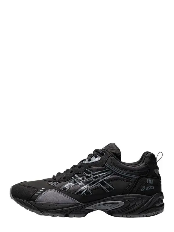 Asics Gel-100 Tr Low Top Sneakers - Black/grey