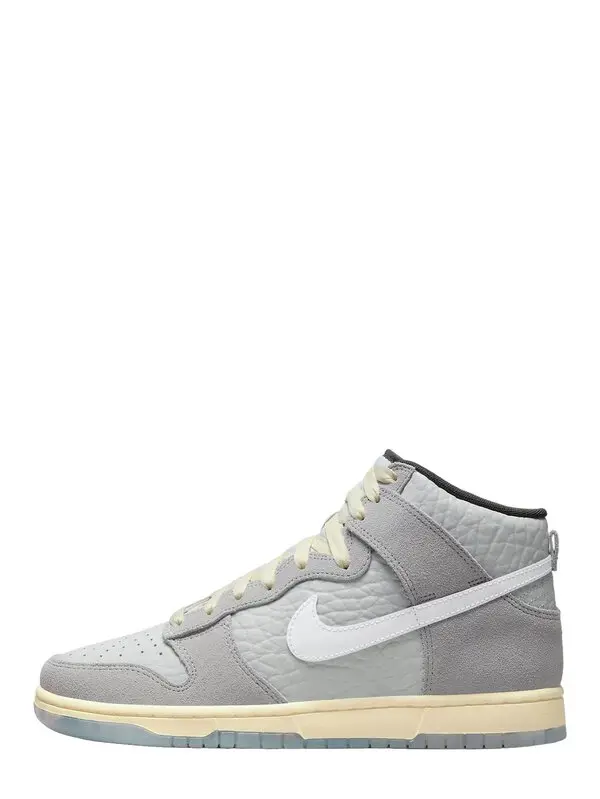 Nike Dunk High Sneakers - Gray/cream