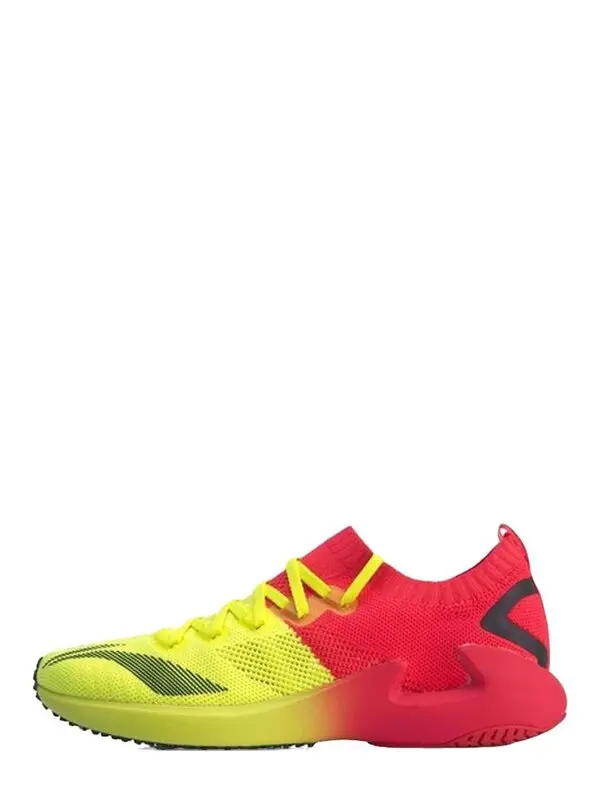 LI-NING Zhuifeng Knit Sneakers - Yellow/red