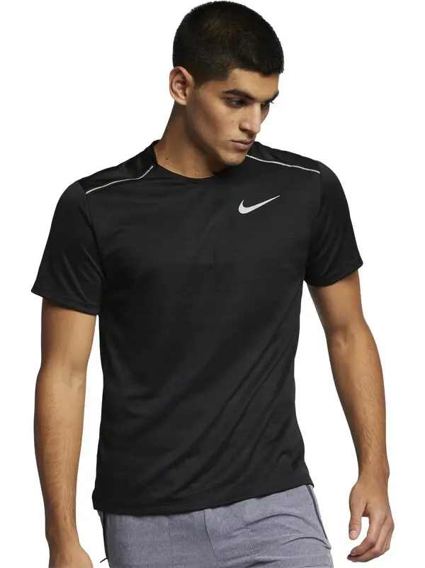 Nike Athleisure Short Sleeve T-shirt - Black