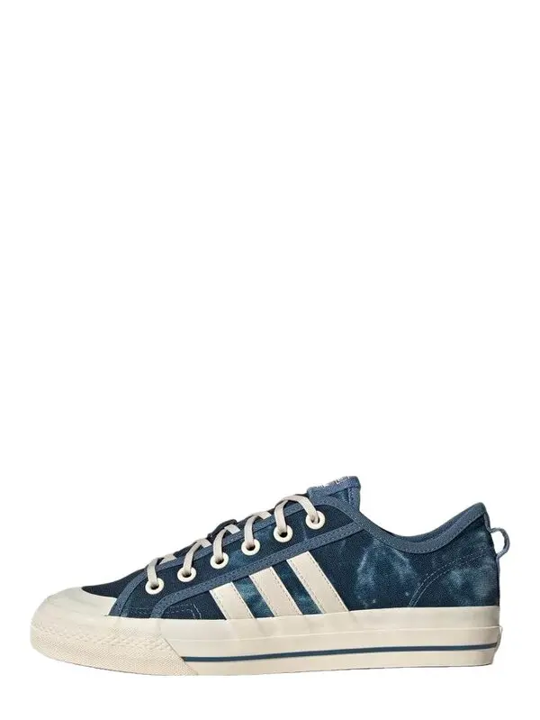 Adidas Nizza Rf Bleached Crew Navy Low Top Sneakers - Blue