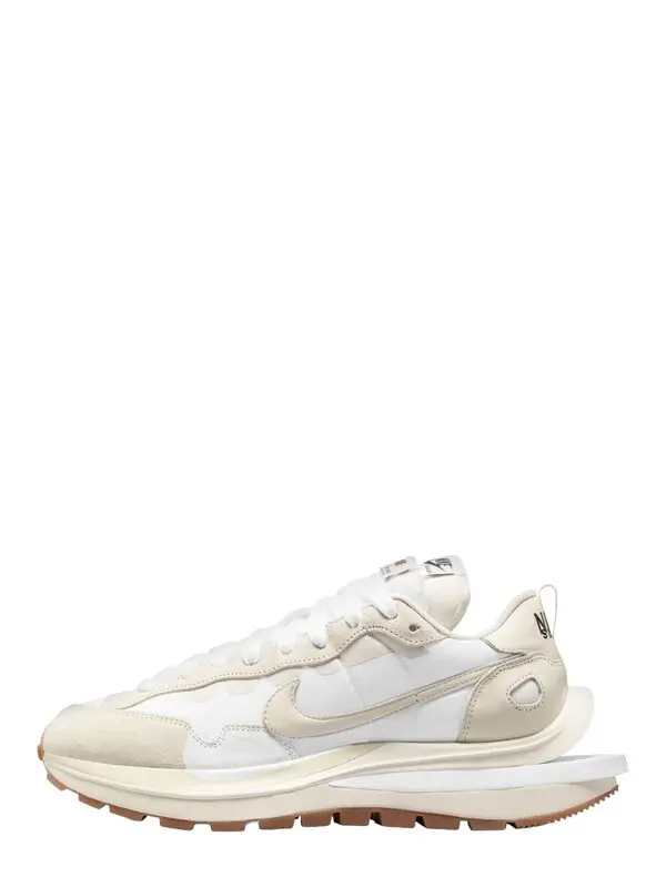 Nike X Sacai Vaporwaffle Sail Gum Sneakers - White/sail