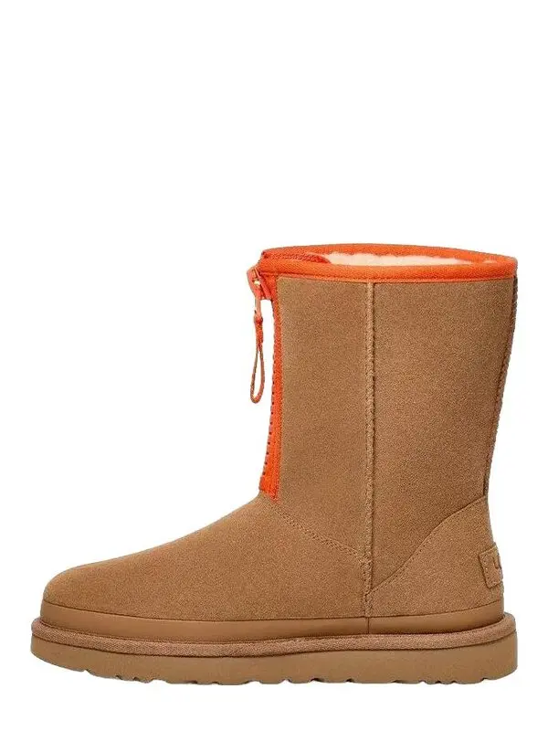 UGG Classic Short Zipper Tape Logo Boots - Chestnut