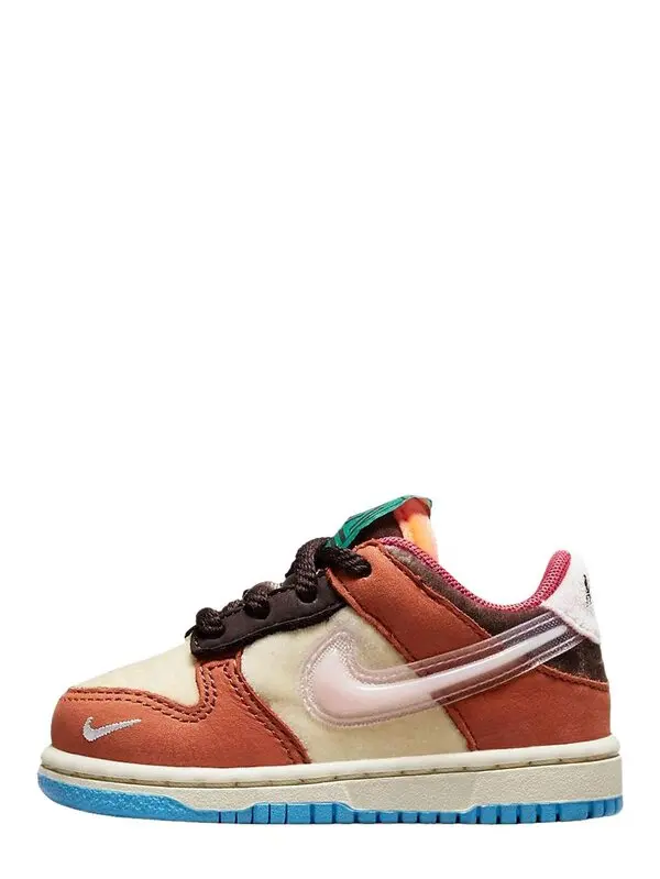 Nike Social Status X Dunk Low "chocolate Milk" Sneakers - Cream/brown/blue