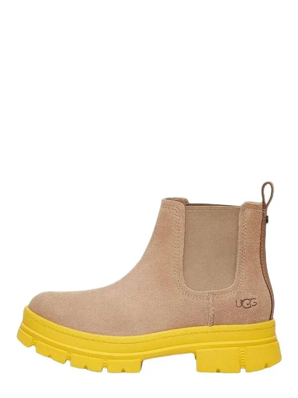 UGG Ashton Chelsea Boot - Sand/yellow