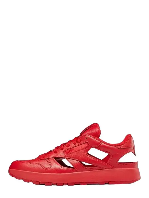 REEBOK Classic Leather Dq X Maison Margiela Tabi Split Toe Sneakers - Vector Red/black/footwear White