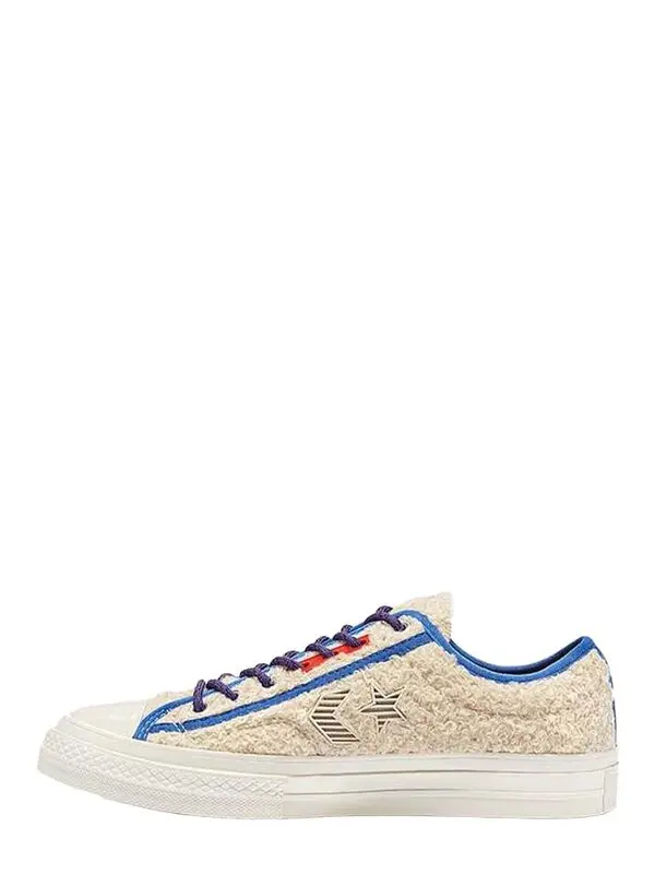 CONVERSE Retro Sherpa Low Top Sneakers - Ivory