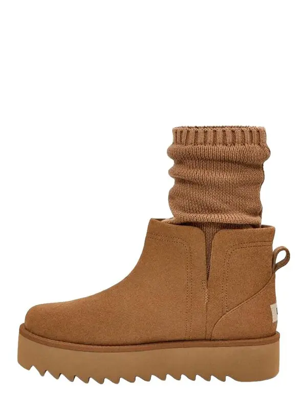 UGG Classic Novelty Boots - Chestnut
