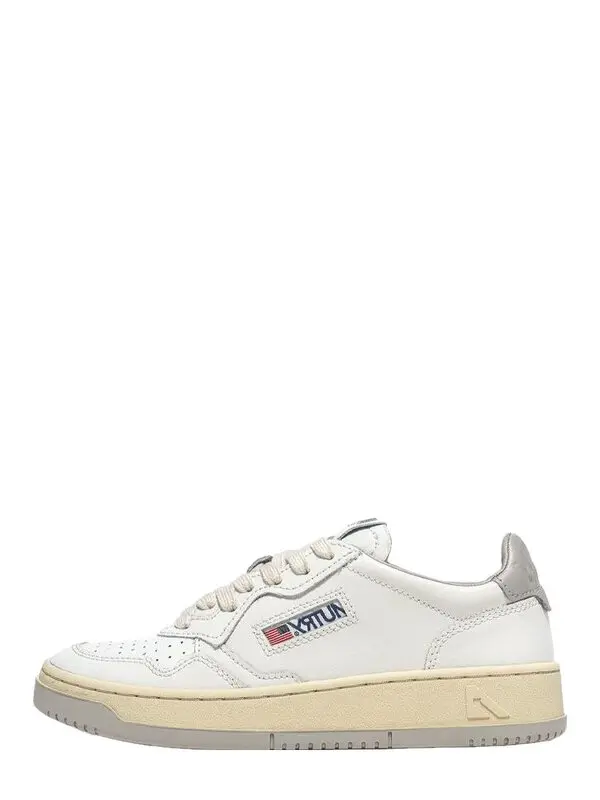 AUTRY Medalist Leather Low Top Sneakers - White/grey