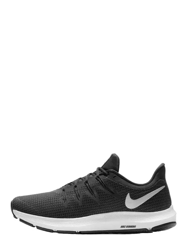 Nike Quest Sneakers - Black