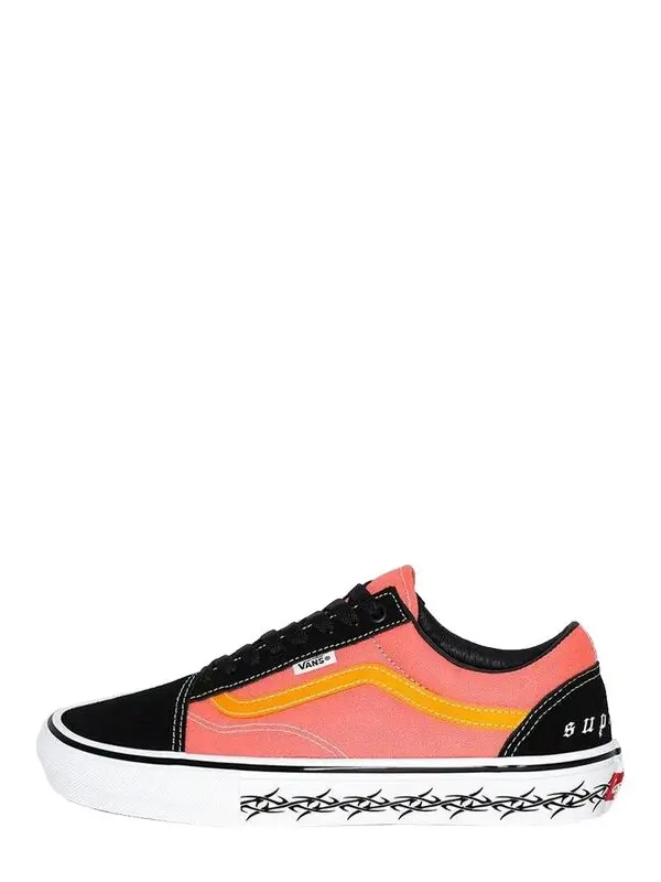 VANS Supreme X Old Skool "barbed Wire Pink" Sneakers - Black/pink