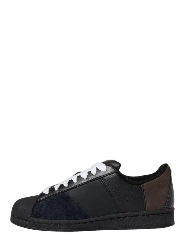 Adidas Originals Superstar 82 Panel Low-top Sneakers - Black