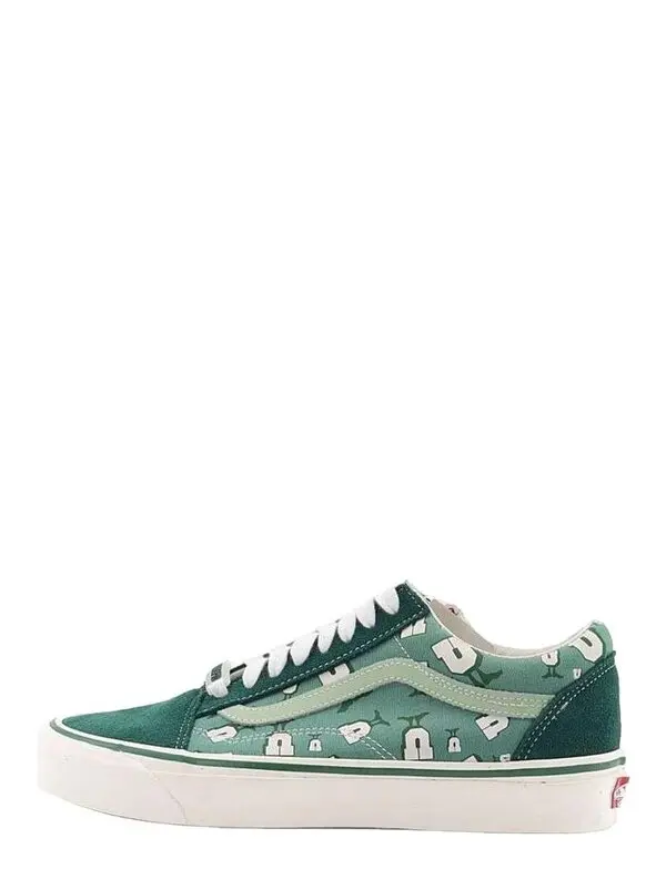 VANS X Undefeated Og Old Skool Lx Sneakers - Green