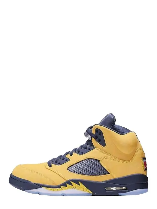 JORDAN Air 5 Retro Sp Michigan Sneakers - Amarillo/college Navy