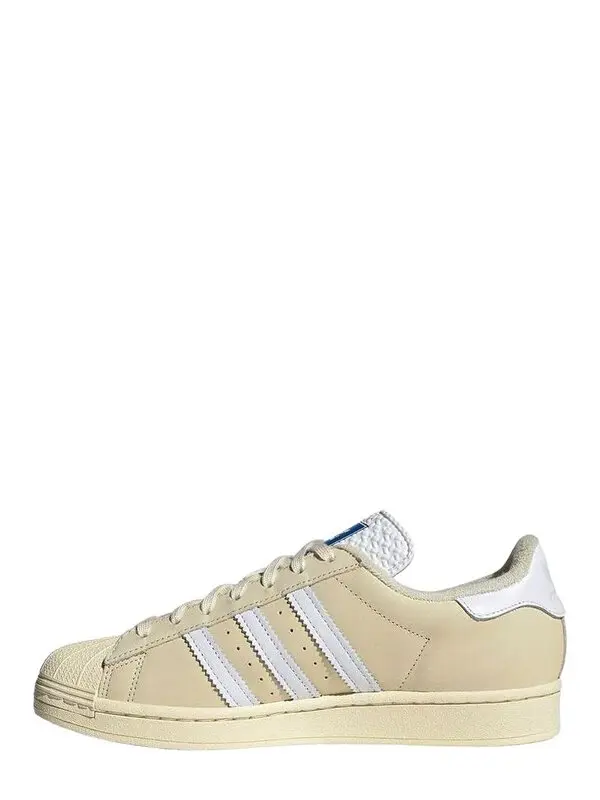 Adidas Originals Superstar Low Top Sneakers - Creamyellow