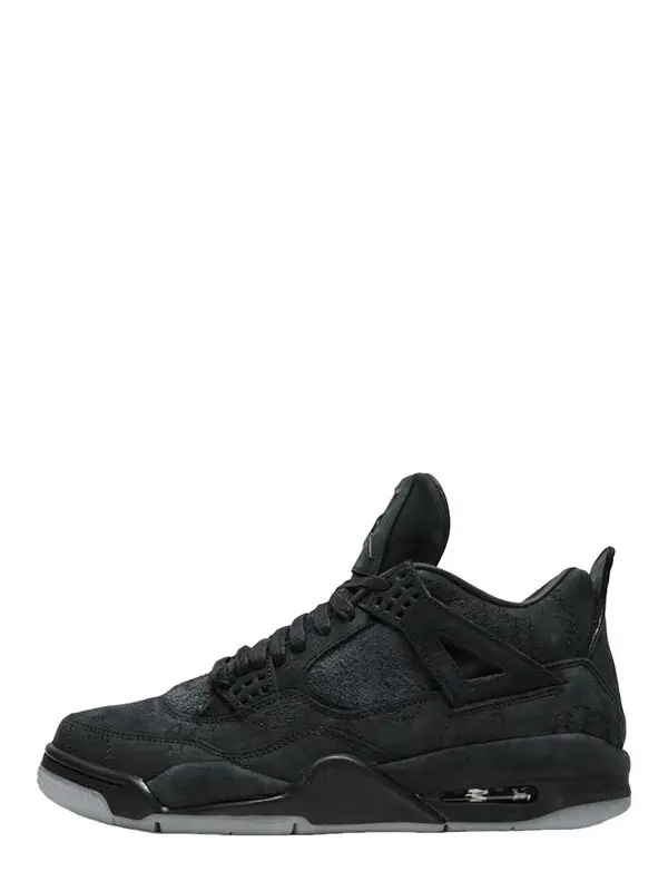 JORDAN Air 4 Retro X Kaws - Black/black