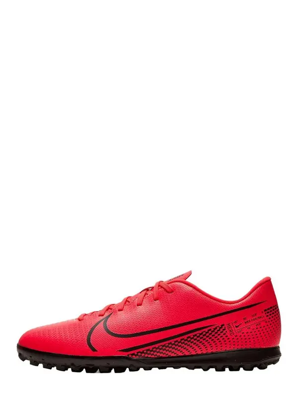 Nike Mercurial Vapor 13 Club Soccer Shoes - Red