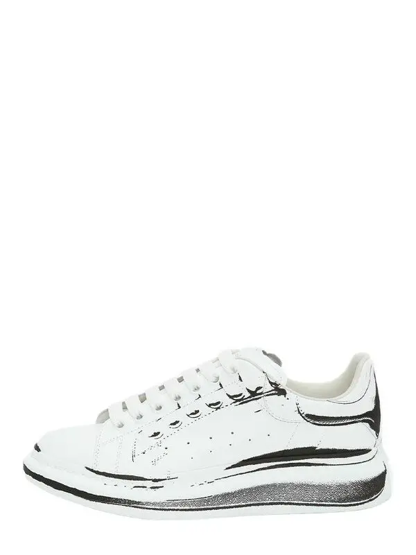 Alexander McQueen Oversized Sneaker - White/black