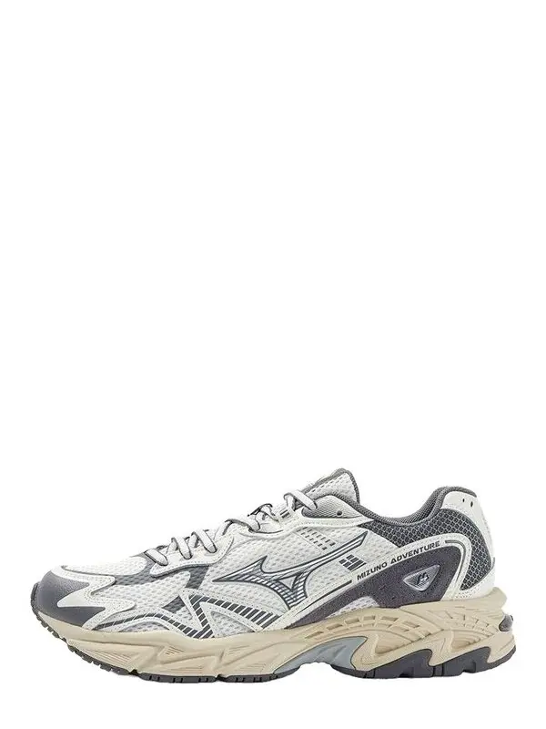 Mizuno Adventure Twe Low Top Sneakers - Default Color