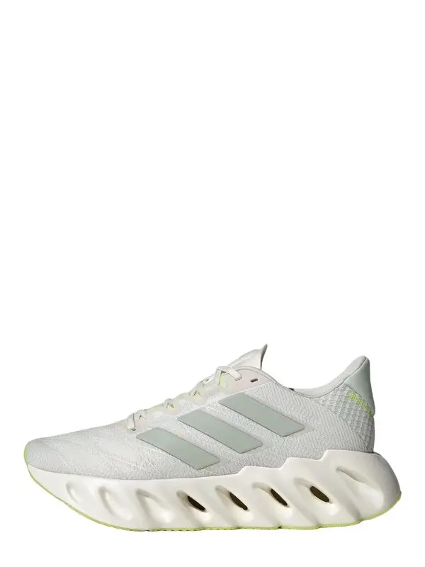 Adidas Switch Fwd 2 Sneakers - White/beige