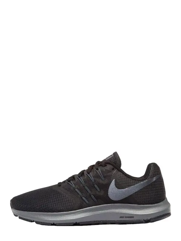 Nike Run Swift - Black