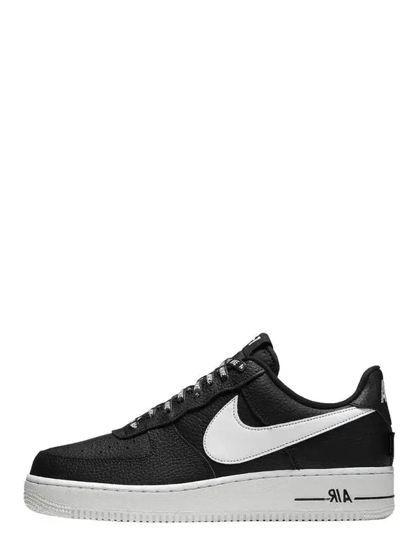 Nike Force 1 Statement Game Low Top Sneakers - Black
