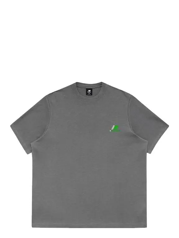 NEW BALANCE Sportswear Logo Tee Asia Sizing - Grey