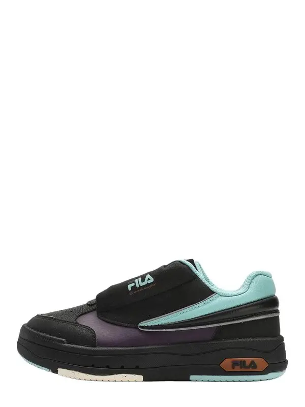 FILA Mix Low Skate Shoes - Black/white/blue
