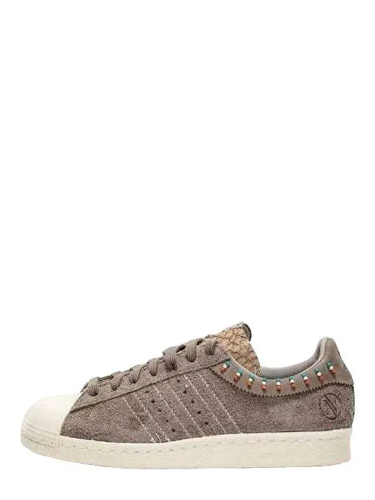Adidas Invincible X Superstar 90v Sneakers - Brown